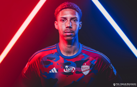 David Ezeh nowym piłkarzem Rakowa! - Raków Częstochowa - oficjalna strona